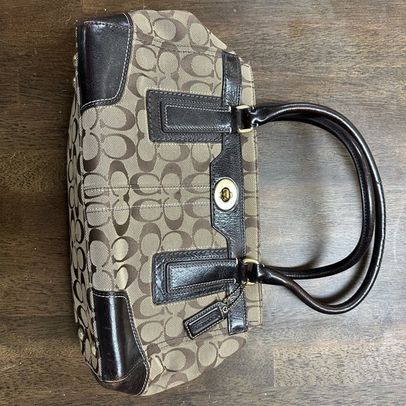 Coach | Bags | Coach Signature Hampton Purse | Poshmark